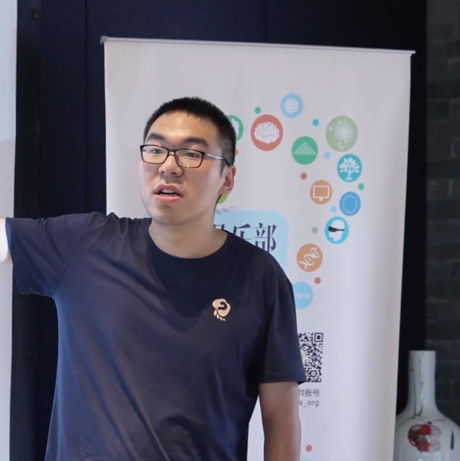 杨明哲的学者主页 | 集智斑图